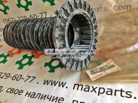 4815758010 Toyota пыльник стойки передней