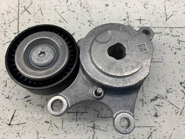 A2602003900 Mercedes 260 200 39 00 (натяжитель приводного ремня)