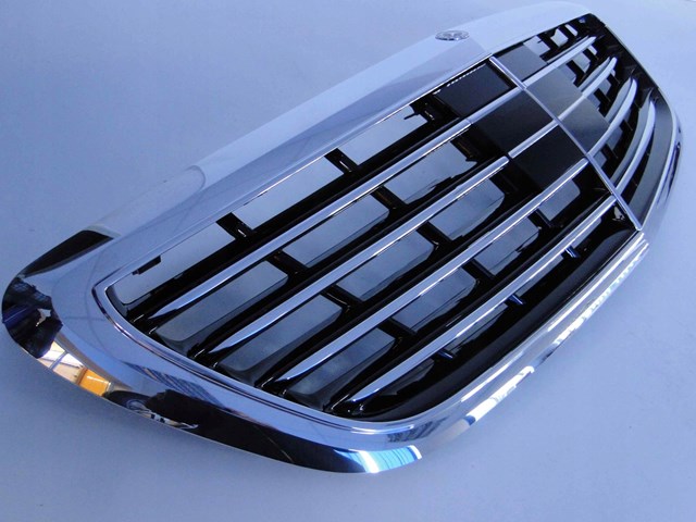 A2228801002 Mercedes мерседес s class w222 облицовка решетка радиатора