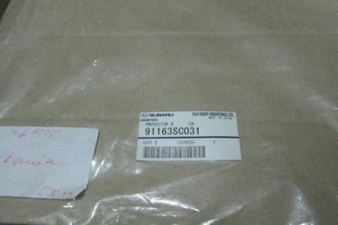 91163SC010 Subaru накладка двери задней левой (Антигравийная пленка)