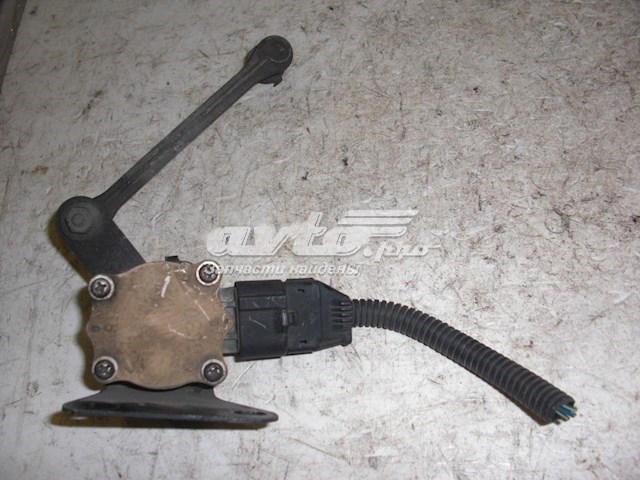 8940720020 Toyota Датчик уровня положения кузова задний правый