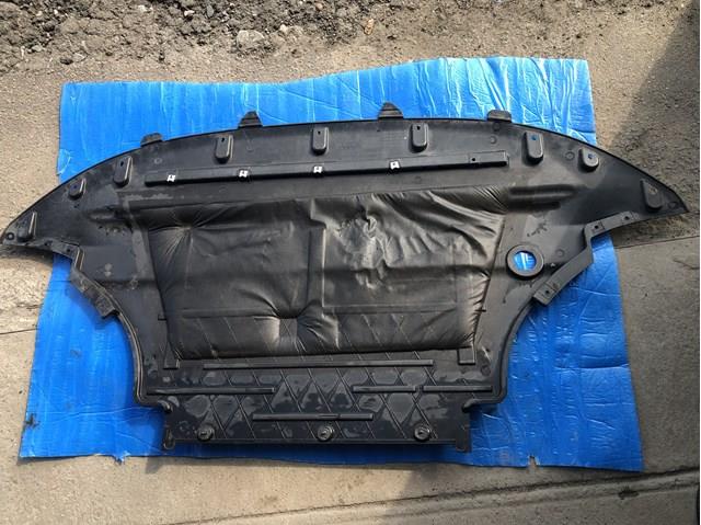 8R0863821C VAG защита двигателя передняя