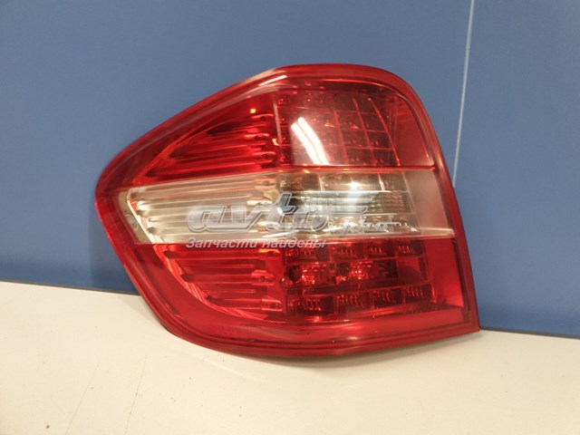 A1648202764 Mercedes фонарь задний левый