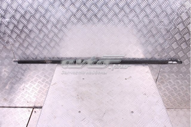 7P0837475H7Z7 VAG Молдинг опускного стекла двери передней левой