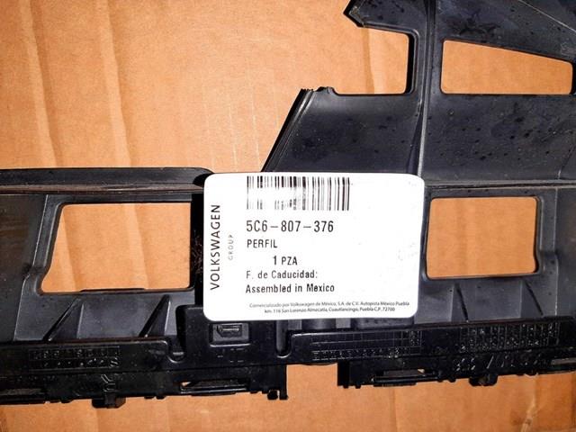 5C6807376 VAG Направляющая заднего бампера правая