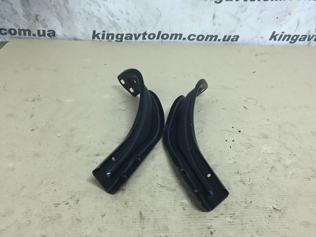 A2126200185 Mercedes кронштейн (адаптер крепления фары передней левой)