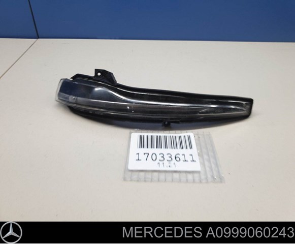 A0999060243 Mercedes указатель поворота зеркала правый