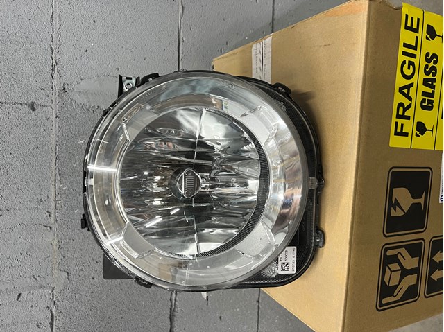 68256570AA Chrysler Фара левая