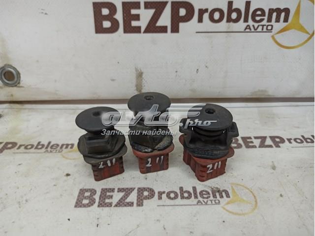 2115040312 Mercedes | Подушка крепления радиатора верхняя 211 504 03 12 ...