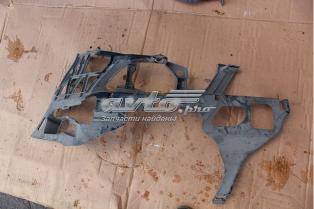 A2118800503 Mercedes кронштейн бампера