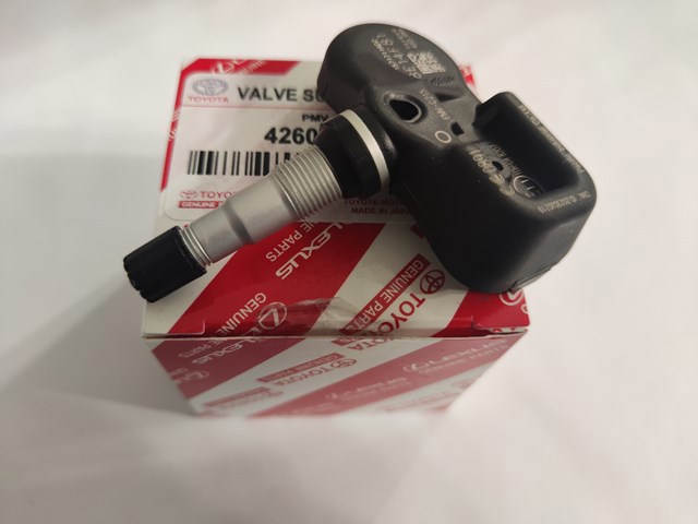 4260748020 Toyota датчик давления воздуха в шинах