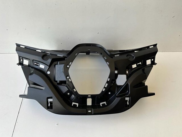 620369336R Renault (RVI) Кронштейн решетки радиатора