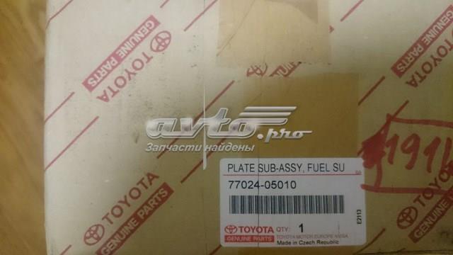 7702405010 Toyota топливный фильтр