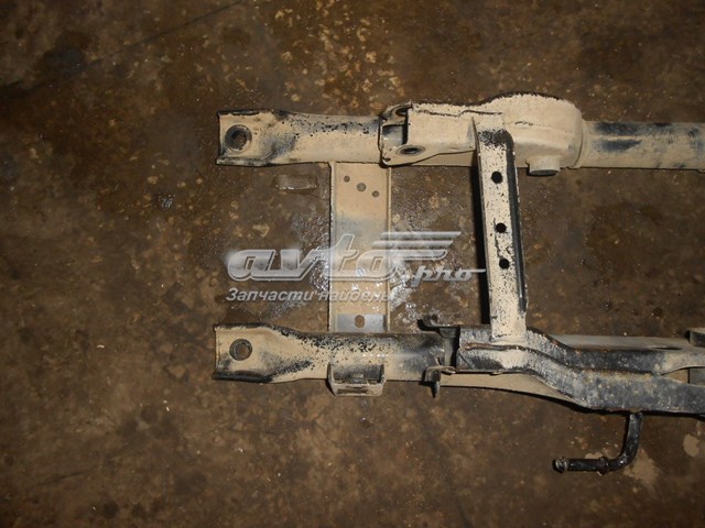 554039122R Renault (RVI) Балка задней подвески (подрамник)