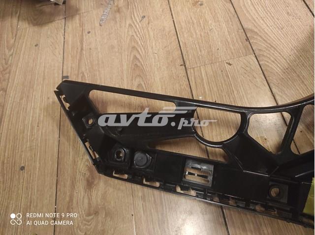 A2578805200 Mercedes кронштейн бампера