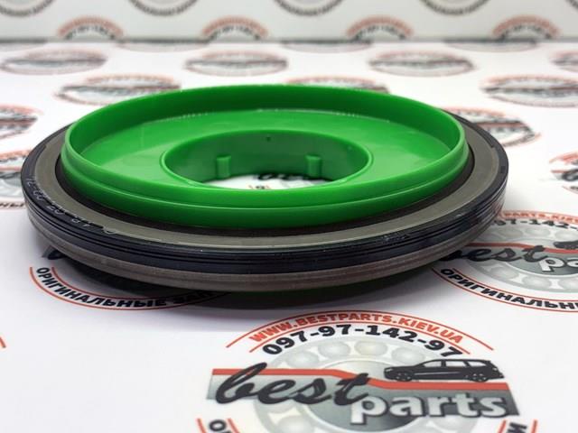 LR084639 Land Rover сальник коленвала задний