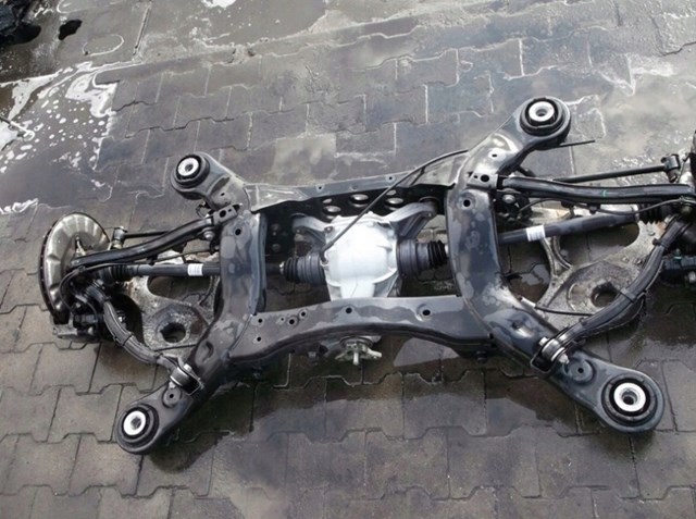 1663506900 Mercedes | купить на Avto.pro