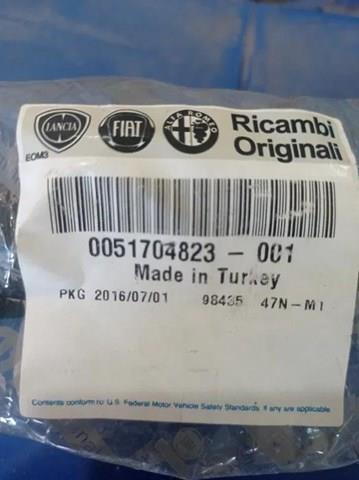 51704823 Fiat/Alfa/Lancia Шланг (патрубок) интеркуллера верхний правый