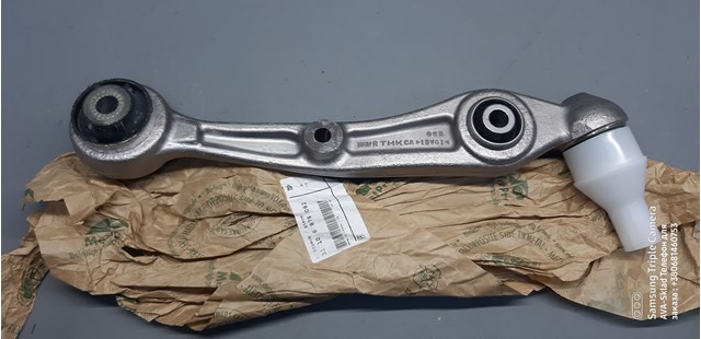 31106878082 BMW рычаг передней подвески нижний правый