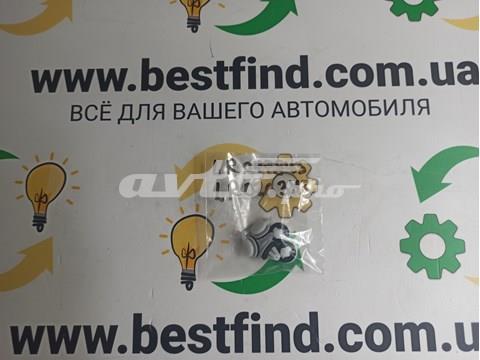 LR026343 Britpart комплект крепежных элементов