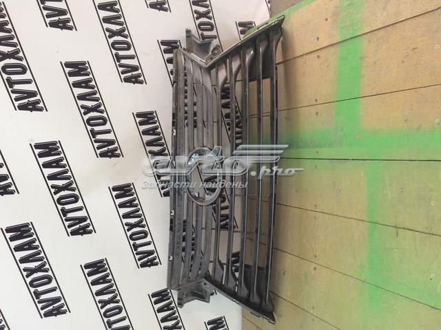 5311148320 Toyota решетка радиатора