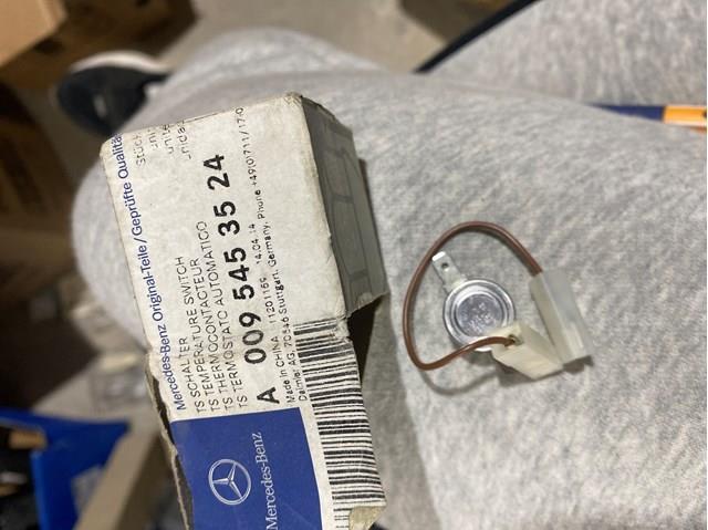 0095453524 Mercedes сравнить цены на Автопро