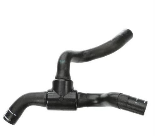 13220146 General Motors шланг расширительного бачка верхний