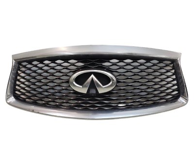 623109NC0B Nissan решетка радиатора