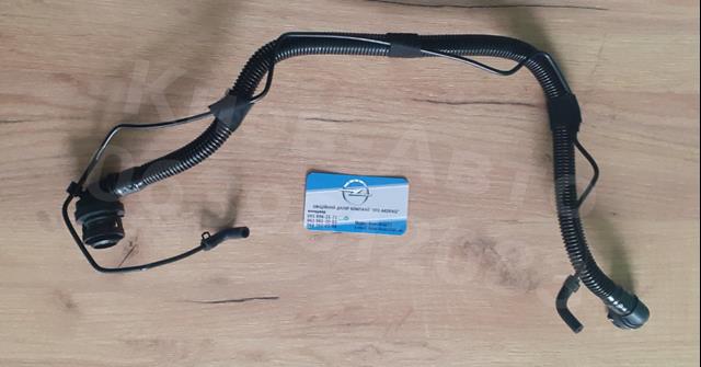 25193343 General Motors патрубок вентиляции картера (маслоотделителя)