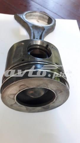 LR018030 Land Rover блок цилиндров двигателя