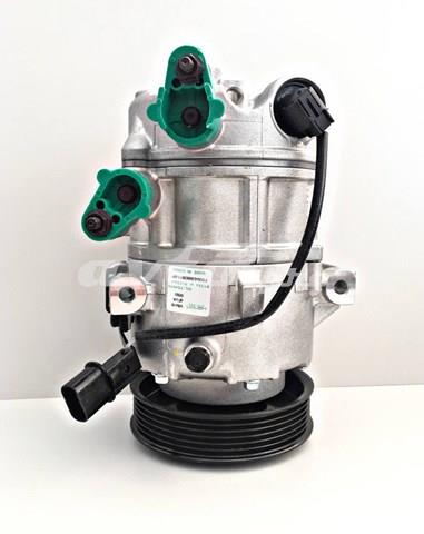 977013S000 Hyundai/Kia Компрессор кондиционера