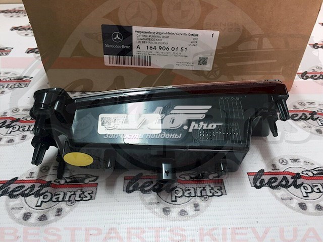 A1649060151 Mercedes левая противотуманная фара