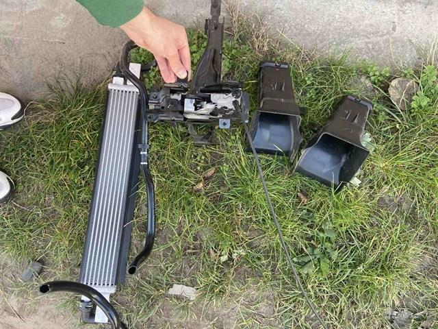 51747422277 BMW автозапчастина