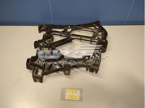 1668801201 Mercedes крепление бампера