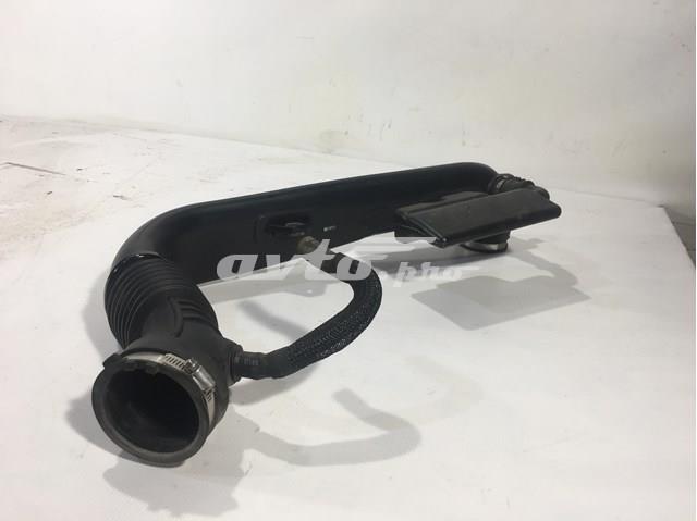 68211695AB Chrysler патрубок воздушный, выход воздушного фильтра