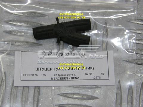 6010780245 Mercedes фланець системи охолодження