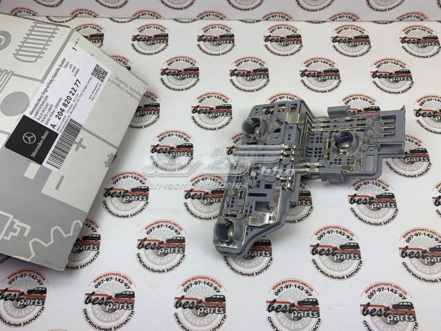 A2048202277 Mercedes пластина контактная фонаря заднего