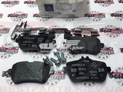 A0084200820 Mercedes задние колодки