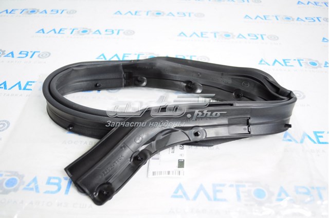 GHP956770 Mazda уплотнитель капота
