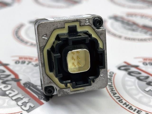 LR092030 Land Rover новая оригинальная запчасть