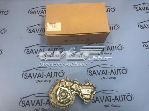 059121008J VAG помпа водяная