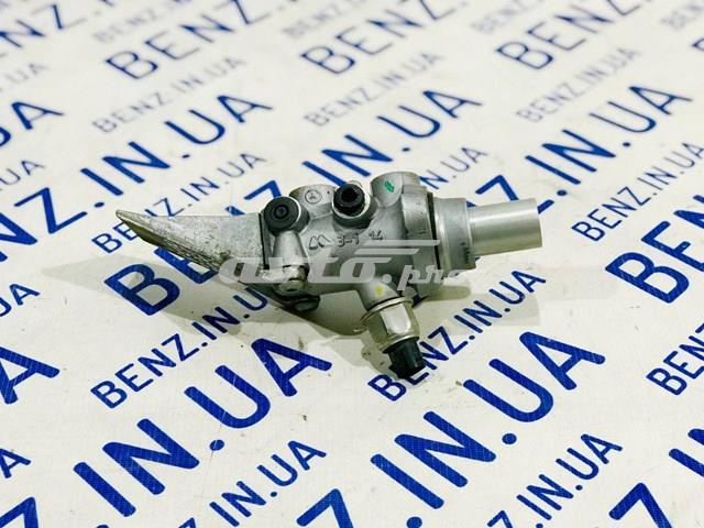 A1644300401 Mercedes цилиндр тормозной главный