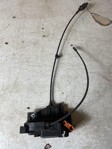 805030009R Renault (RVI) замок двери передней левой