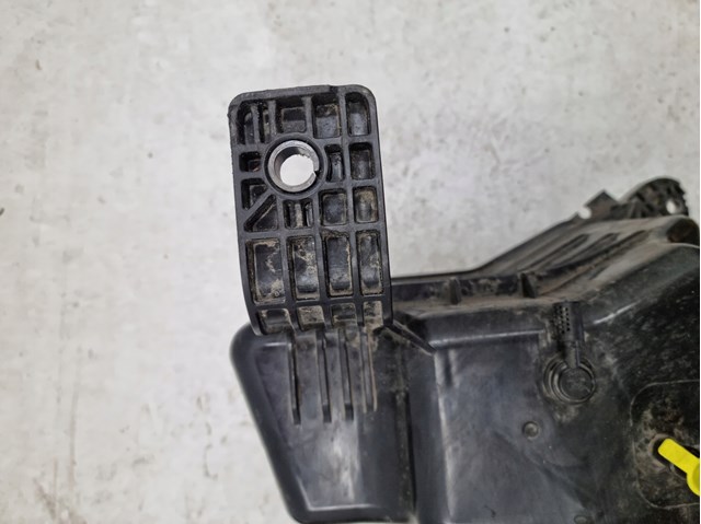 A9104710100 Mercedes сравнить цены на Автопро