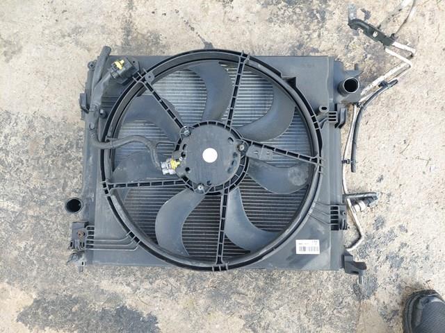 214814BE0B Nissan диффузор радиатора охлаждения, в сборе с мотором и ...