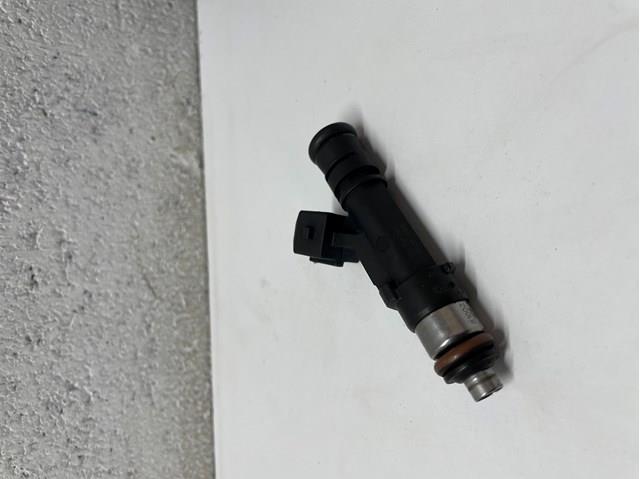 0280158099 Bosch форсунка впрыска топлива