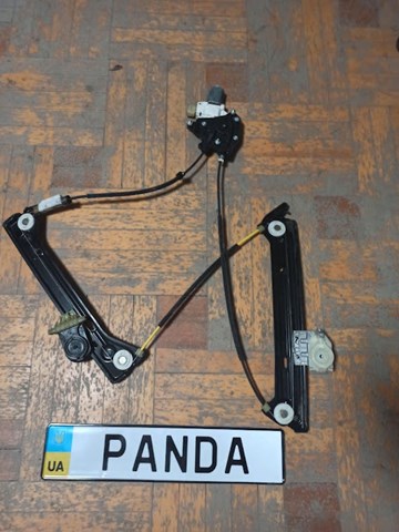 51337292120 BMW стеклоподъемник п пд bmw f22 f23 f87