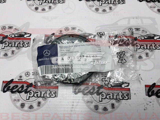A0239978447 Mercedes сальник коленвала двигателя, передний