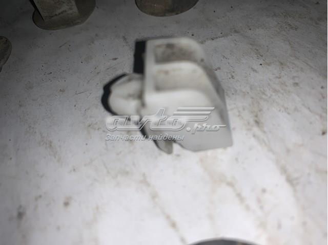 A0009916371 Mercedes клипса пластиковая