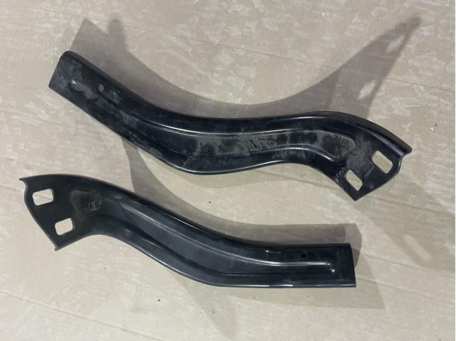 A2126200185 Mercedes кронштейн (адаптер крепления фары передней левой)